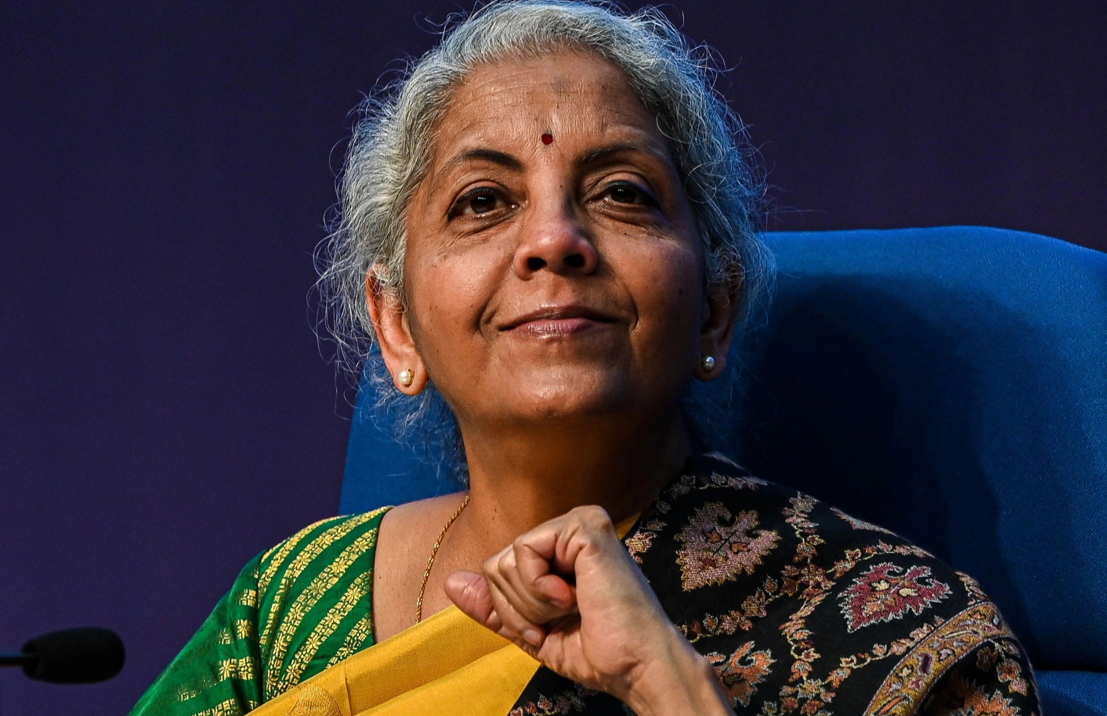 ലോകത്തെ ശക്തരായ വനിതകളുടെ വാർഷിക പട്ടികയിൽ ധനമന്ത്രി നിർമല സീതാരാമനു ...